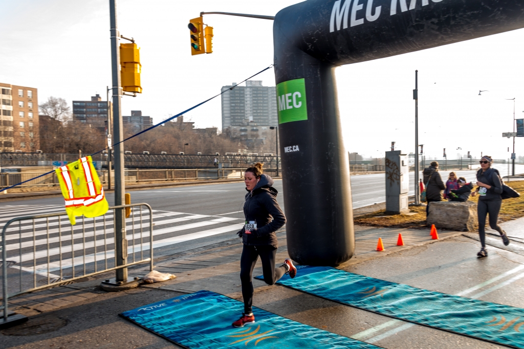 Managing Injuries During 750 Days of Consecutive Running - Emily Rudow